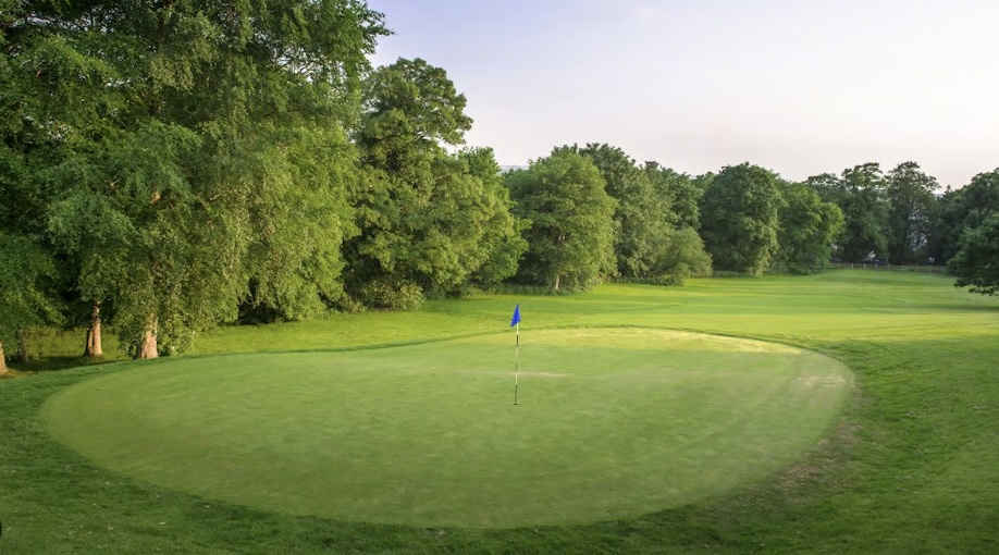 Hoebridge Golf Centre | Surrey | Reviews, Scorecards, Green Fees Offers ...