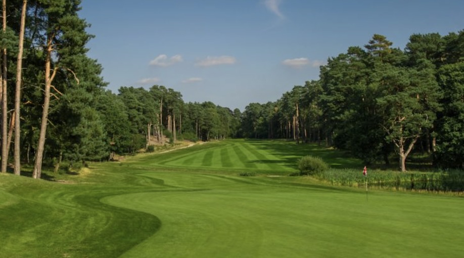 Pine Ridge Golf Centre | Surrey | Reviews, Scorecards, Green Fees ...